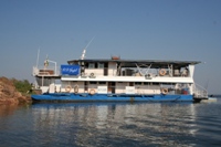 Kariba House Boat - The classic Lake Kariba holiday option